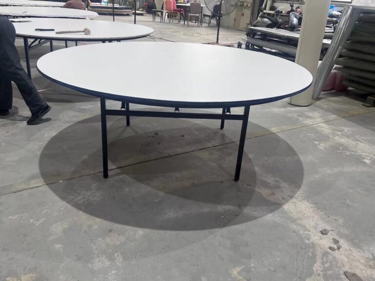 Round Folding Banquet Tables – exotic event furniture
